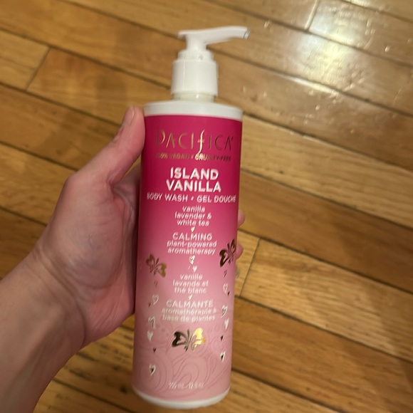 Pacifica | Skincare | Pacifica Island Vanilla Body Wash | Poshmark